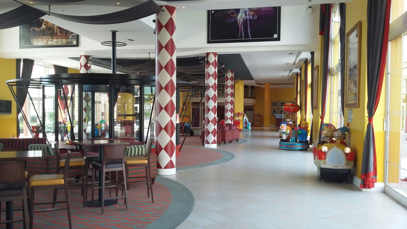 Vienna Magic Circus – Disneyland Paris | Hotel Reviews