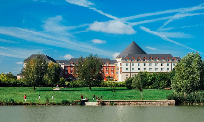 Vienna Magic Circus – Disneyland Paris | Hotel Reviews